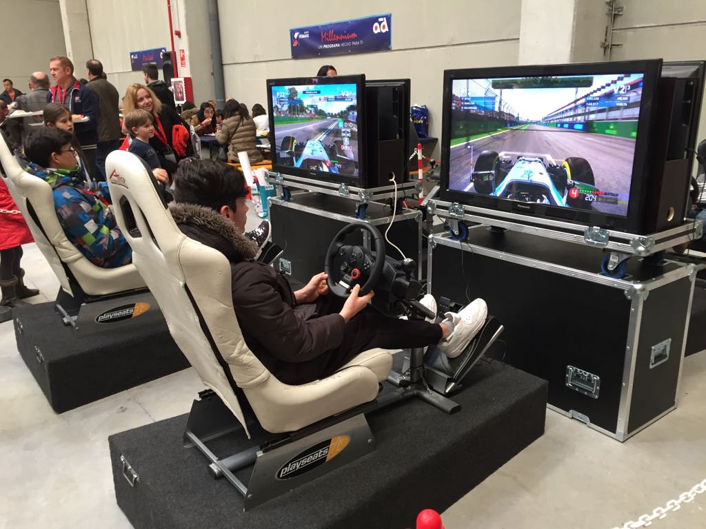 Cabinas de Formula 1 | Espectáculos Tomás | Organización de Eventos